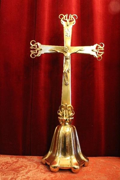 Altar- & Processional Crosses - Fluminalis