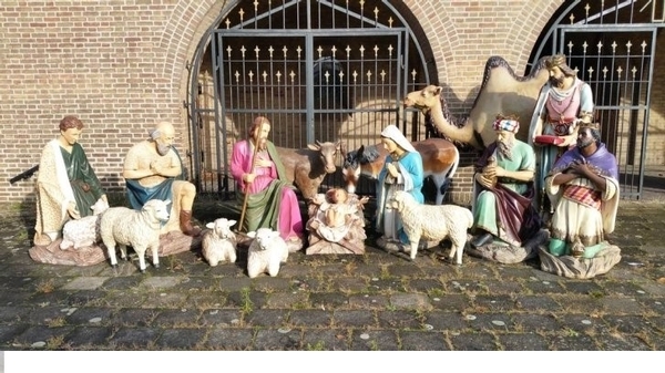 Nativity Sets & Figures - Fluminalis