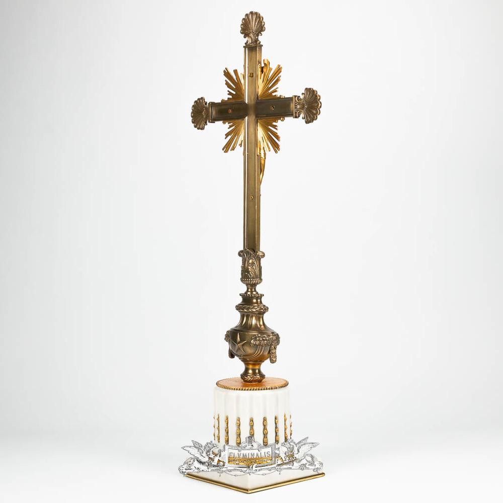 1 Altar - Cross - Altar- & Processional Crosses - Fluminalis