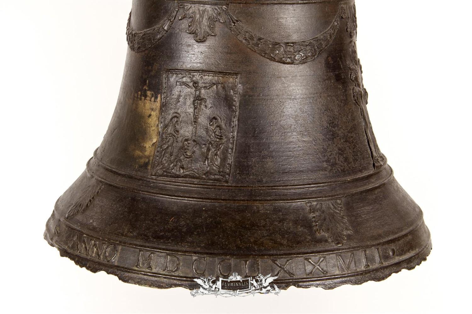 1 Church Bell. Weight : 17 Kgs - Architectural Antiques - Fluminalis