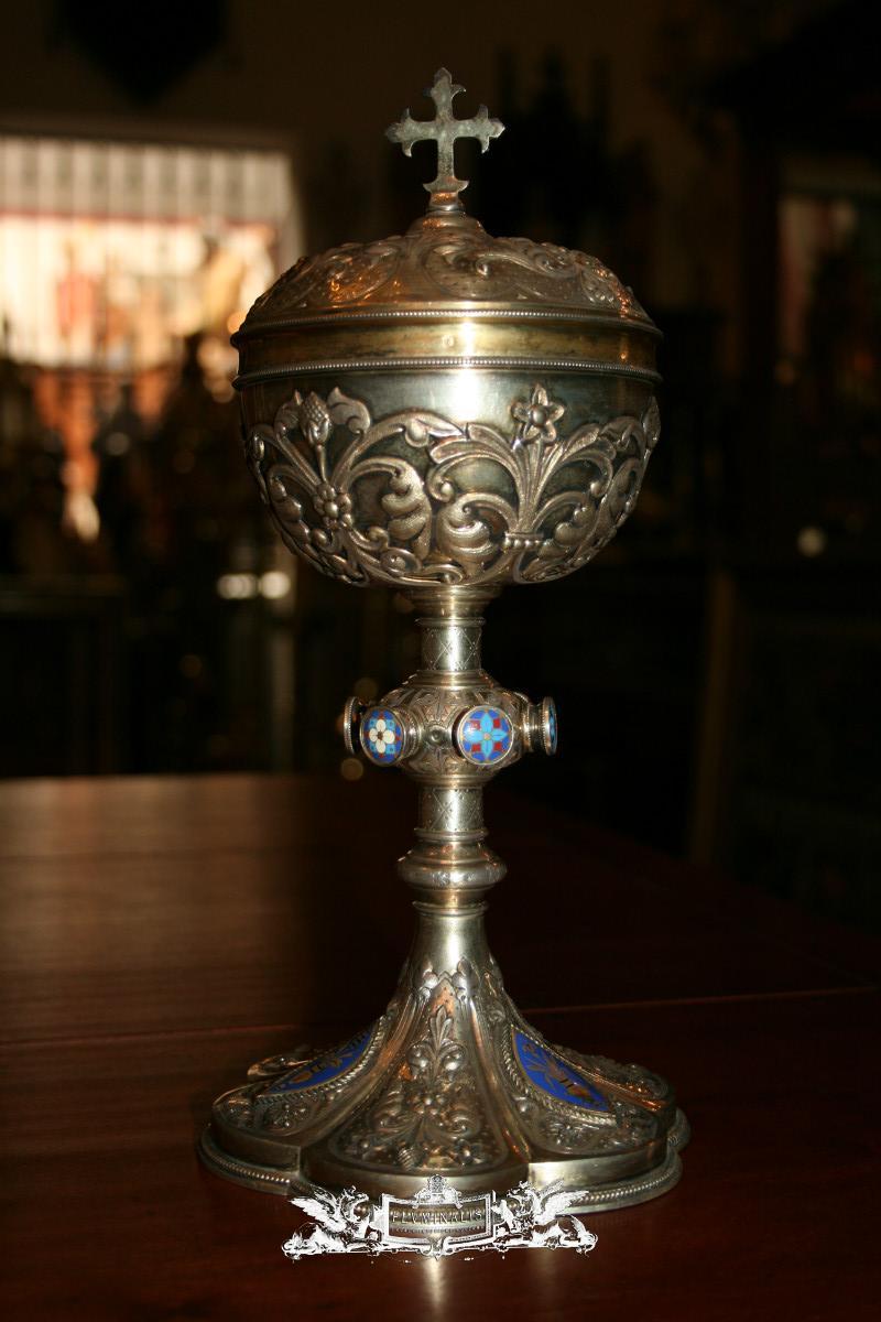 1 Ciborium - Chalices & Ciboria - Fluminalis