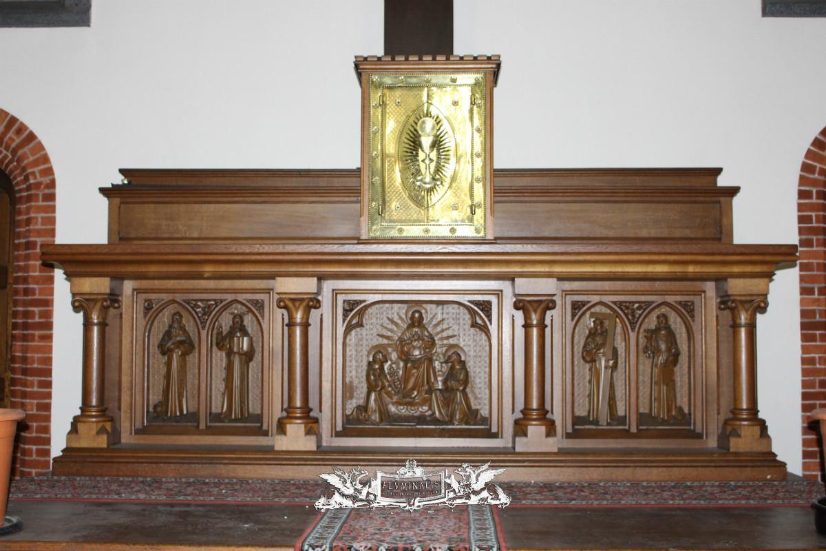 1 Gothic - style Altar - Antique Church Altars & Altar Stones - Fluminalis