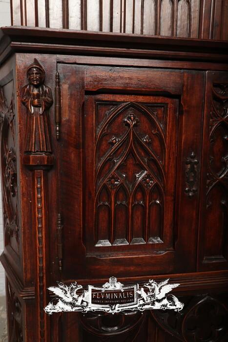 1 Gothic - style Cabinet - Tables & Seats & Cabinets & Benches & Gothic ...