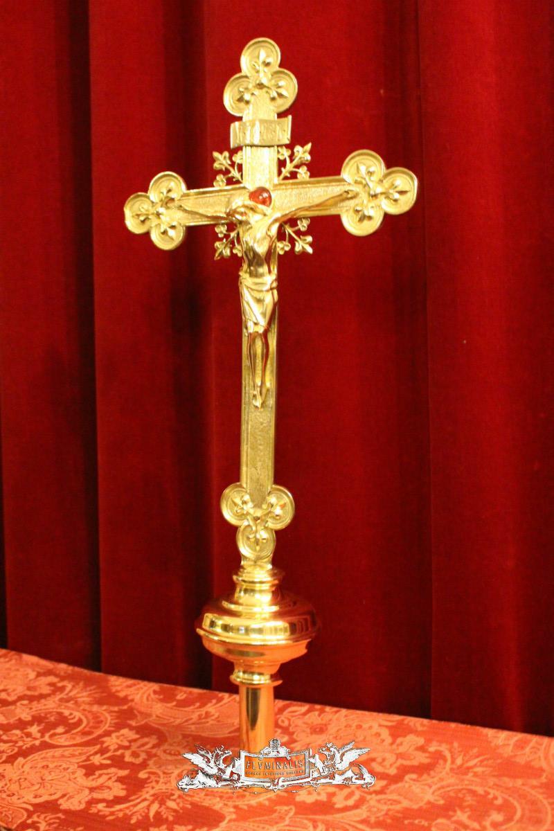 1 Processional - Cross - Altar- & Processional Crosses - Fluminalis