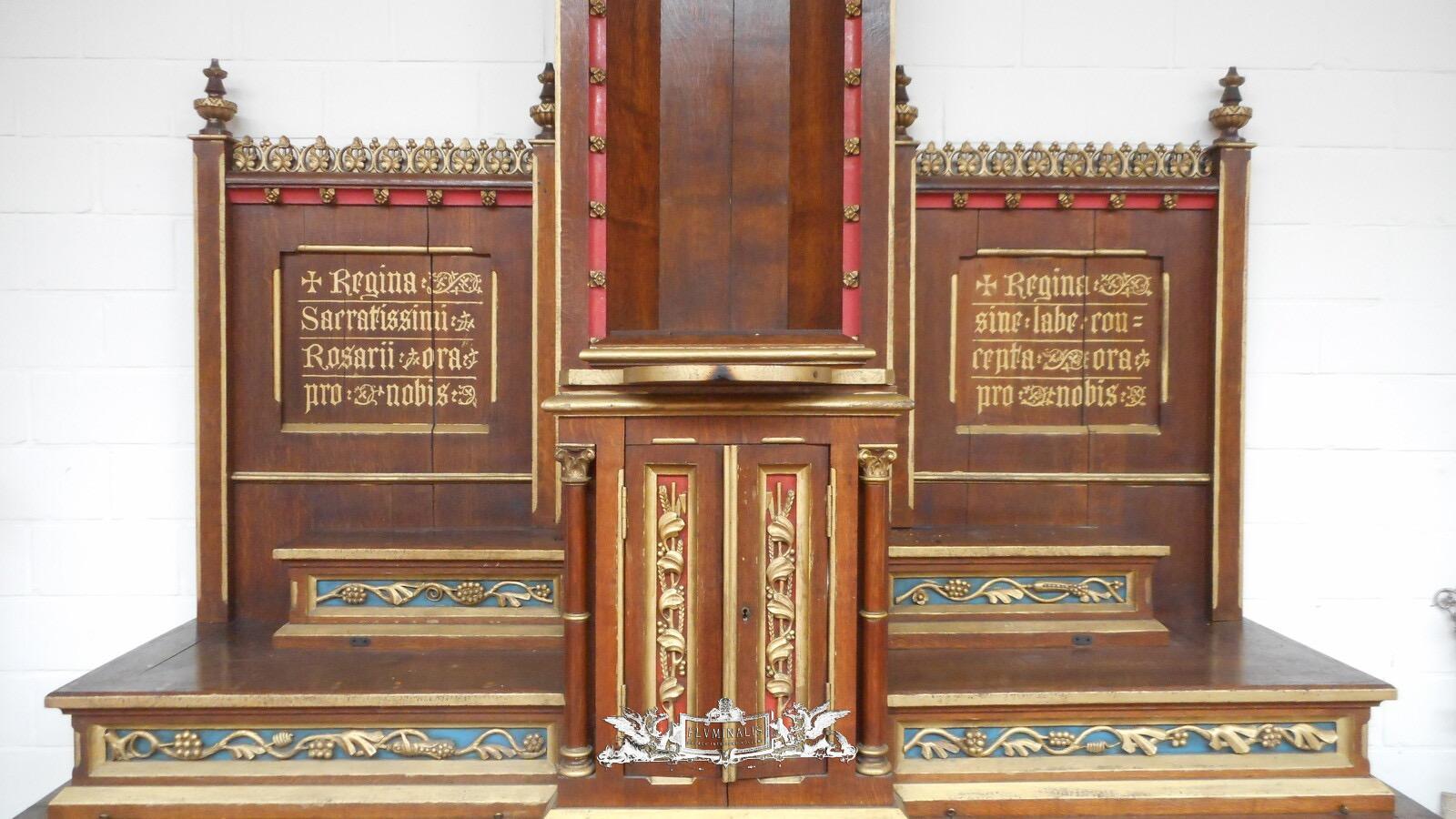 High Quality Pair Of Neoclassical Roman-Gothic-Style Side-Altars ...