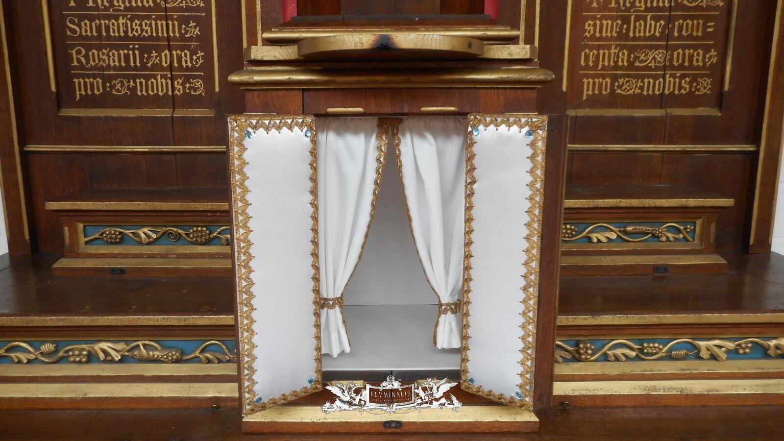 High Quality Pair Of Neoclassical Roman-Gothic-Style Side-Altars ...